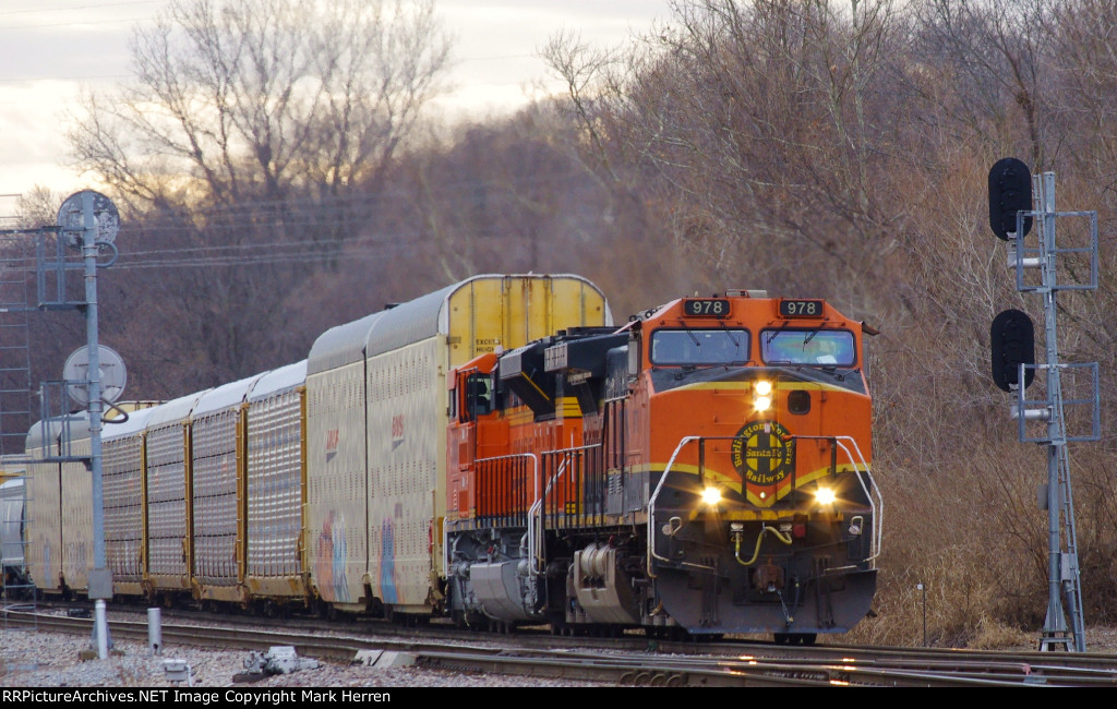 BNSF 978 East